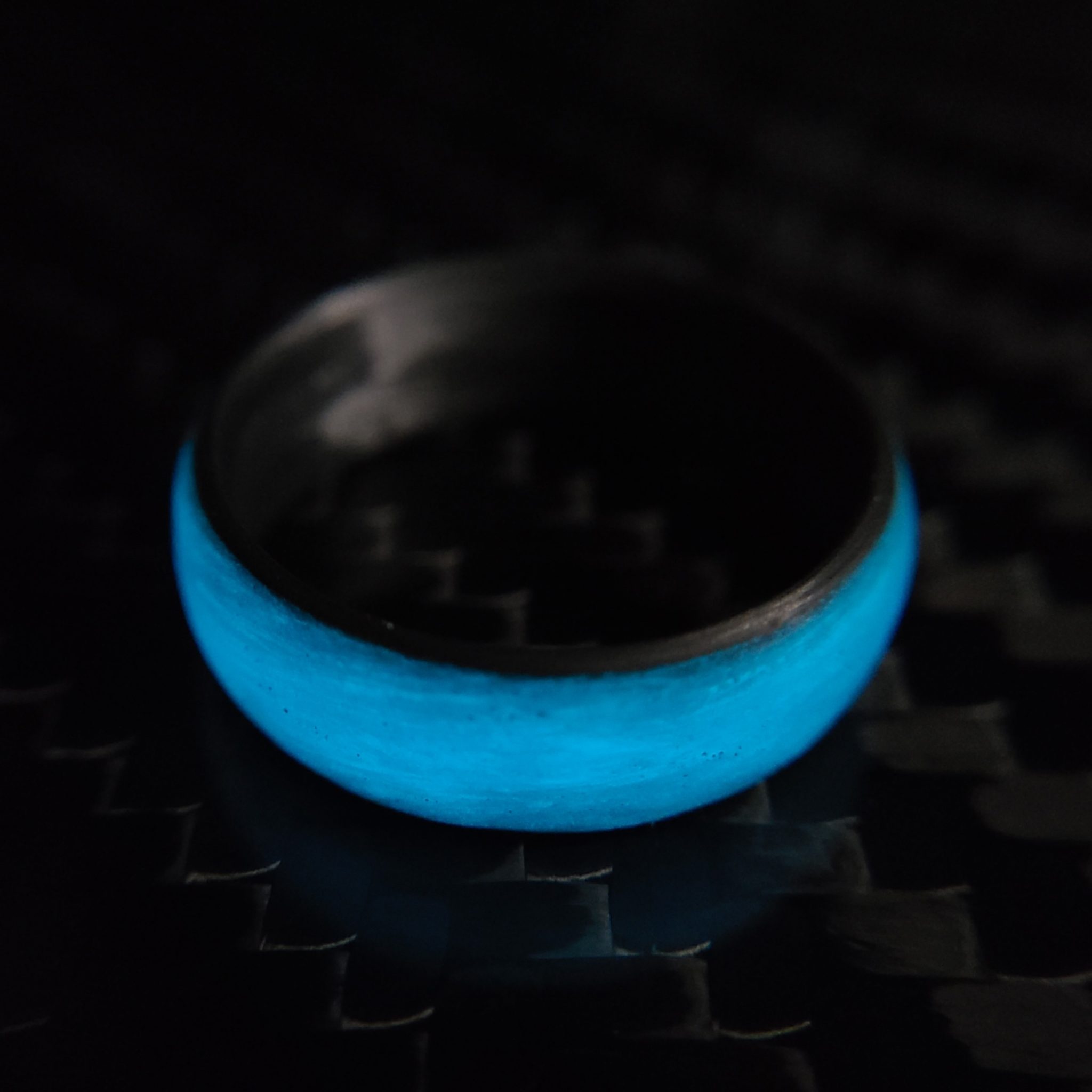 Carbon Legacy Blue Glow Ring - CORE CARBON RINGS